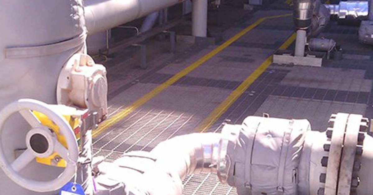 Removable valve covers for LNG pipeline - Pyrotek Acoustic & Thermal